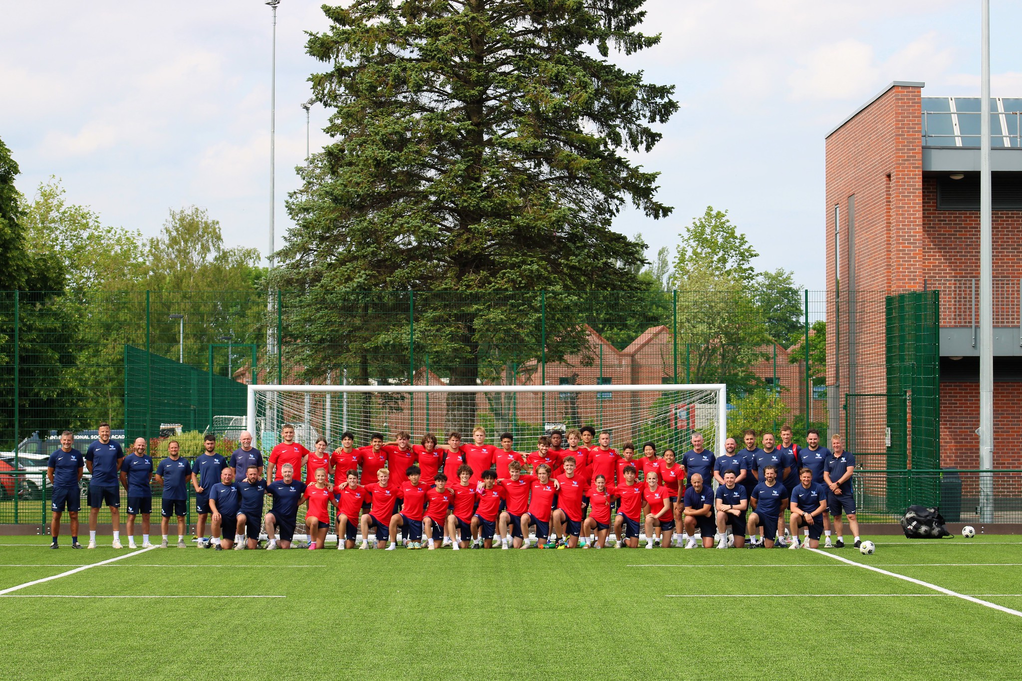 i2i : Football Academy in England for International Students